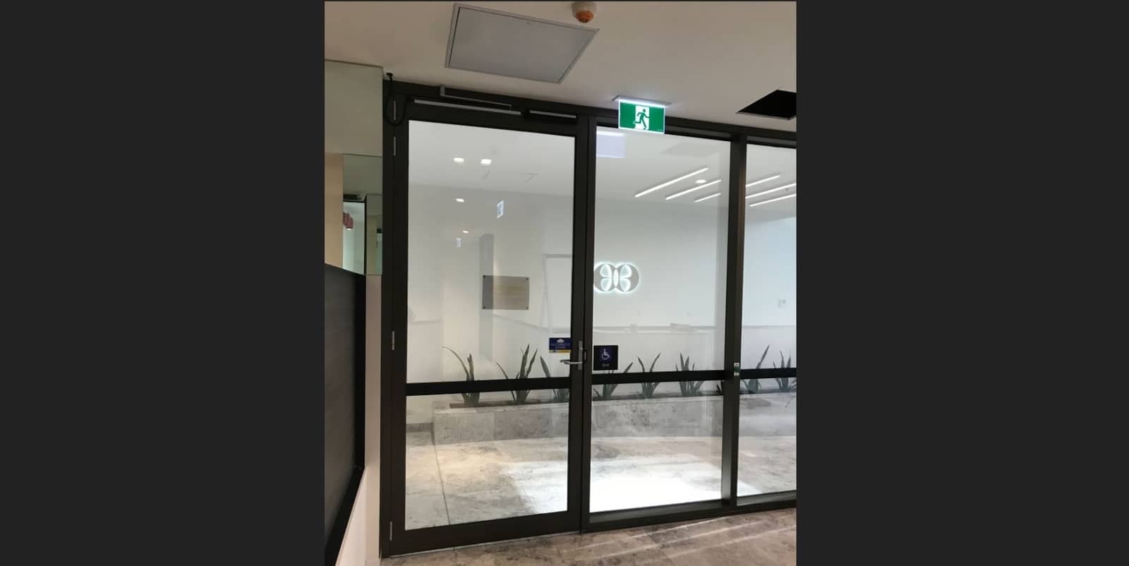 FD20 - Automatic Swing Doors - Access Entry