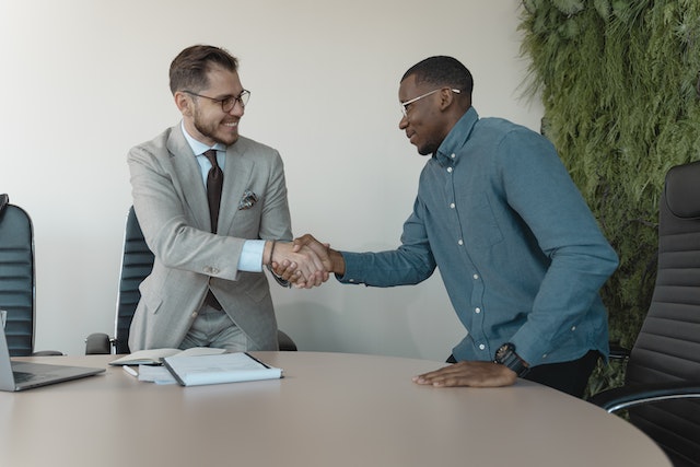 How to Clear the Final Interview Round: 12 Tips to Succeed | Preplaced