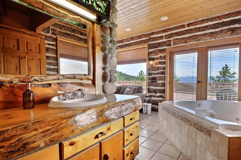 Bedroom Gallery | Timbermoose Lodge