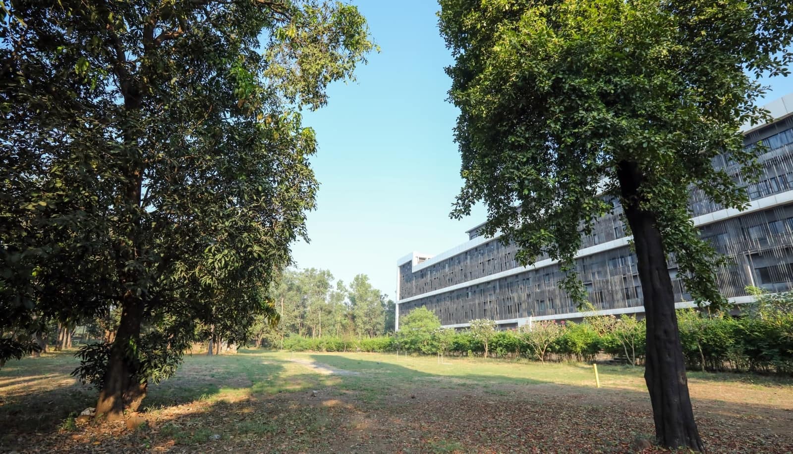 Universal College of Engineering • a Universal Education institute