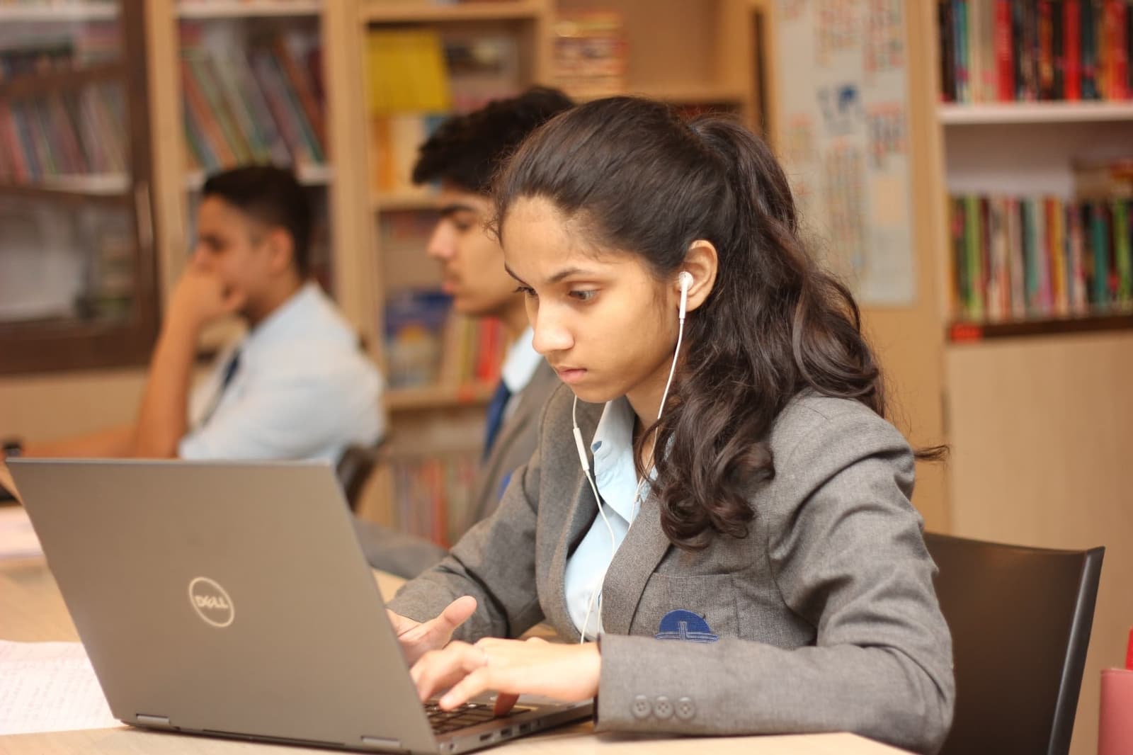 The Universal School • a Universal Education institute