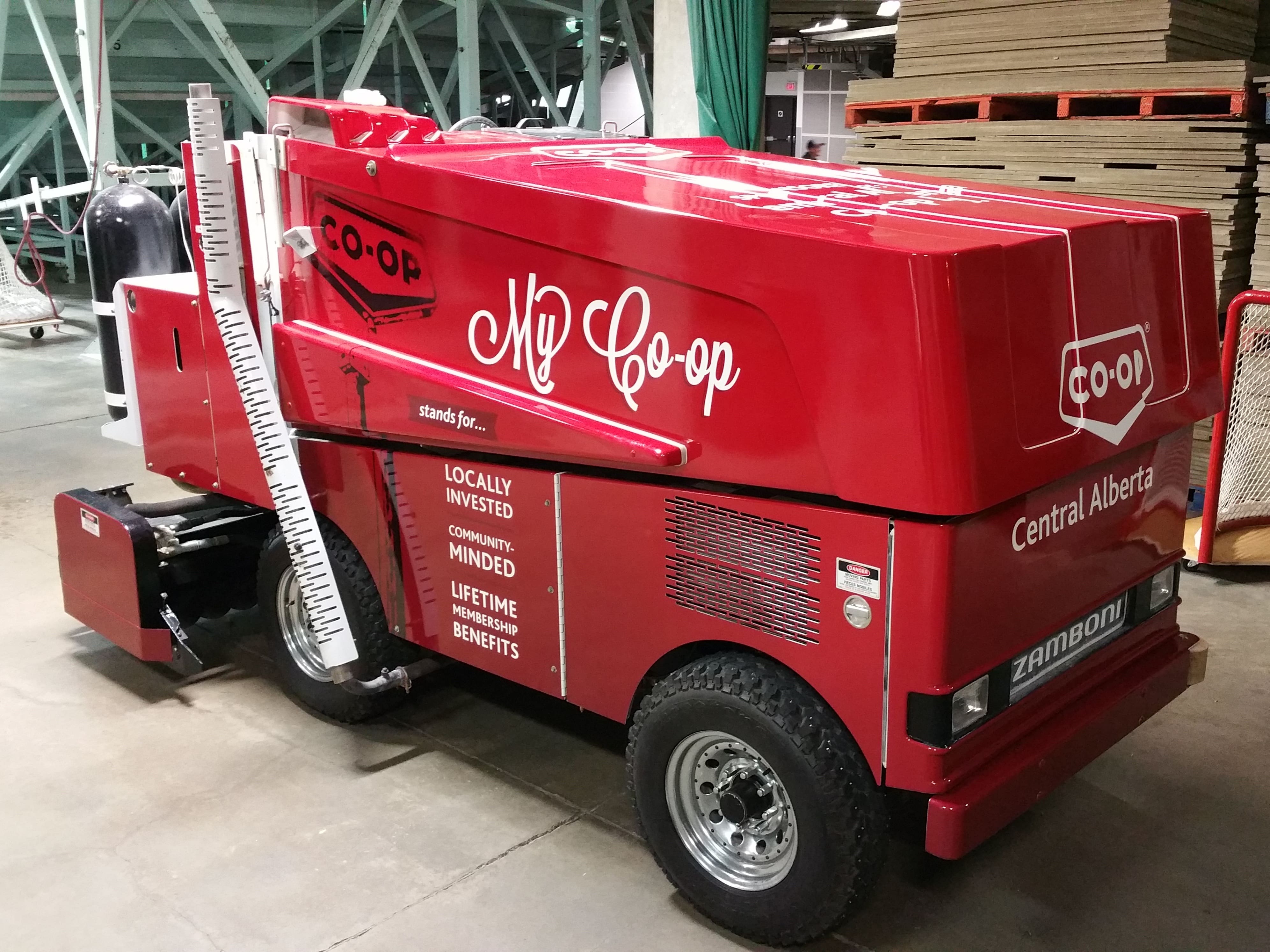 Graphics and Vinyl Installation Edmonton | PRO WRAP