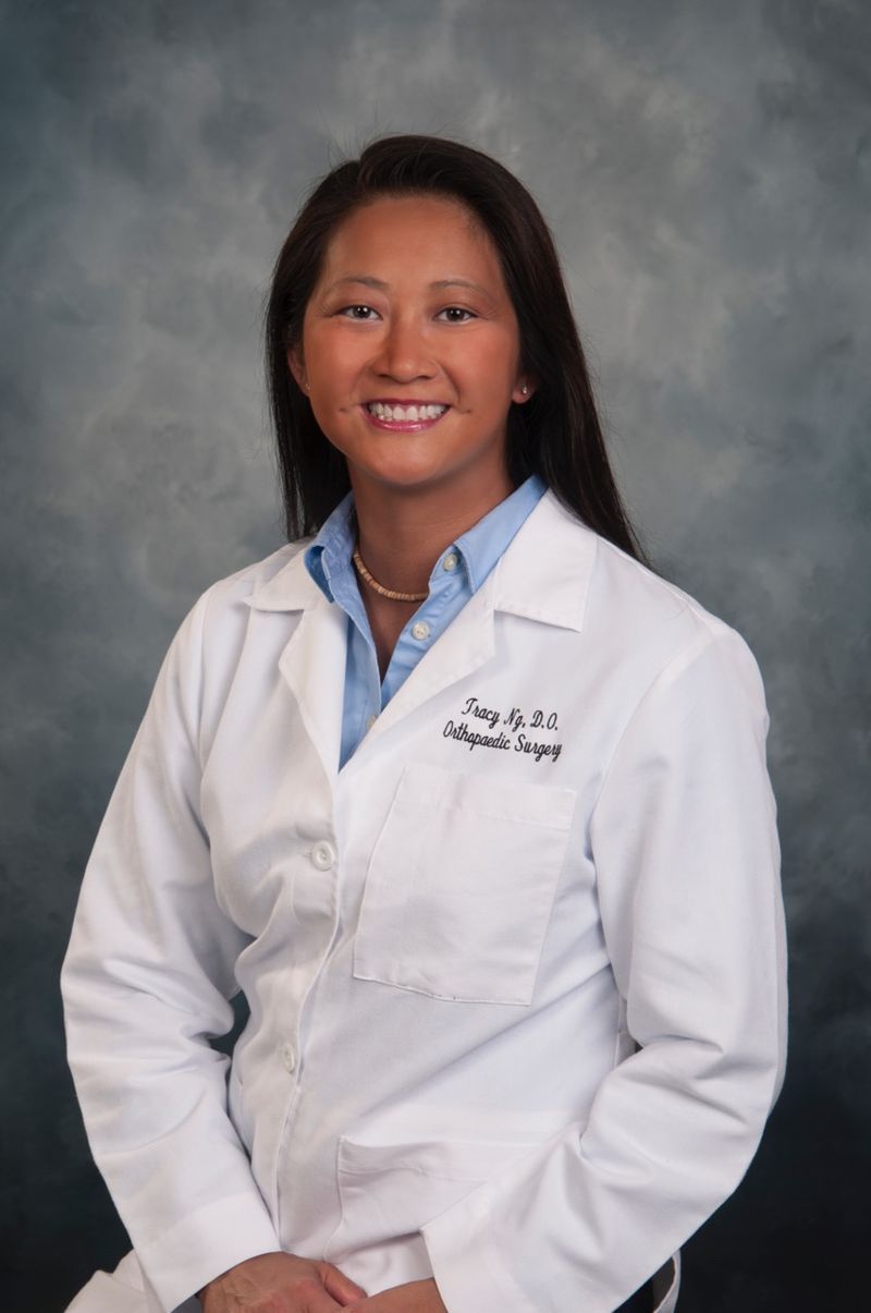 Dr. Tracy Ng is a Board Certified Orthopaedic Surgeon in Venice, Florida.