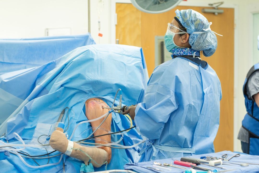 Dr. Tracy Ng is a Board Certified Orthopaedic Surgeon in Venice, Florida.