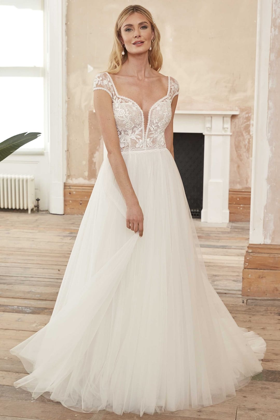 Adore | Reading Bridal Outlet Cincinnati