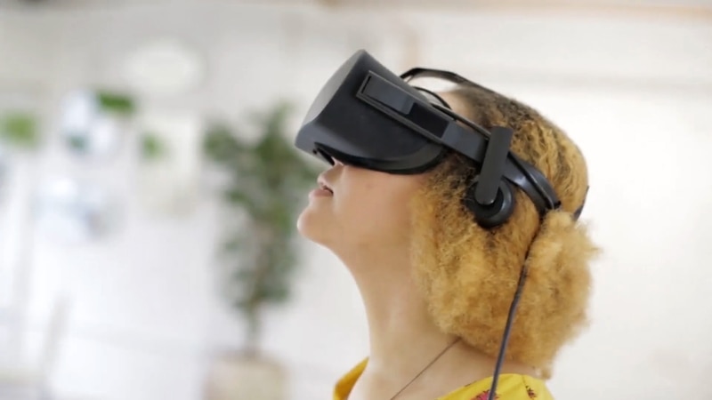 SpaceForm - Immersive Presentations for Global Audiences