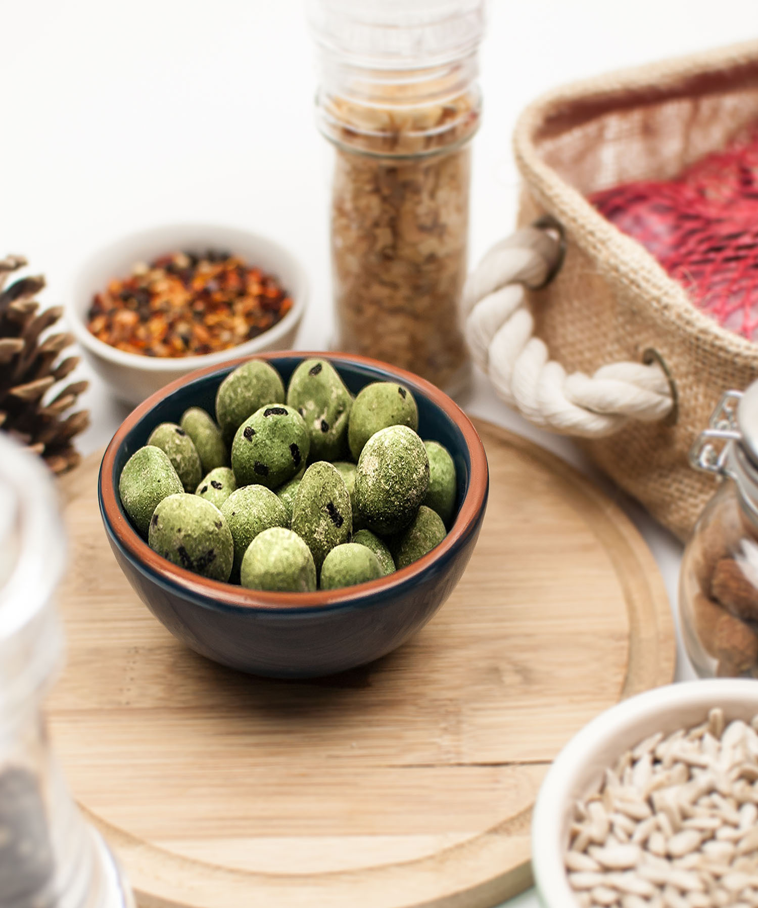 Wasabi Coated Peanuts, Peanuts Coated with Wasabi
