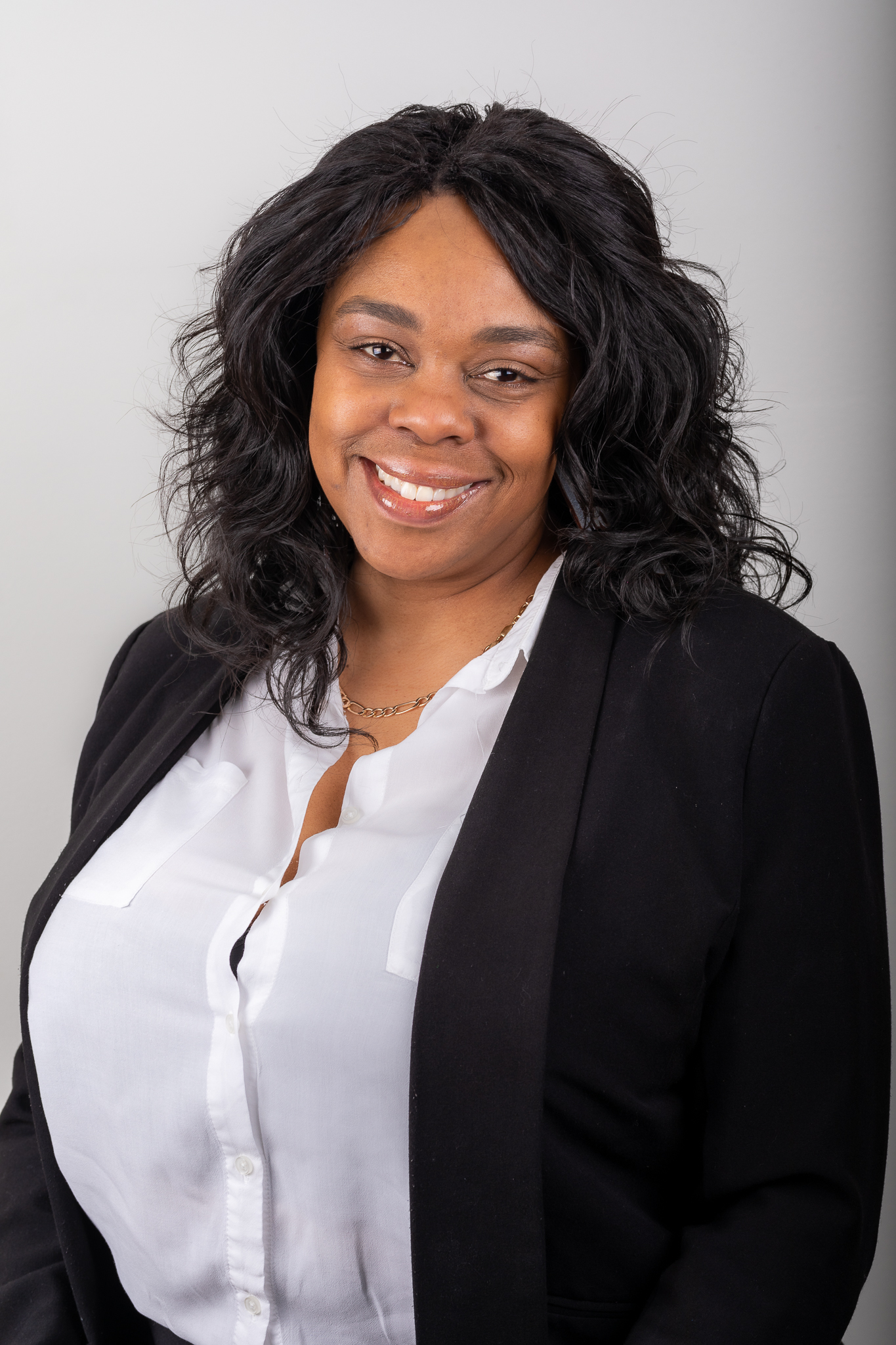 Nicki Cooper, CHW, CNA