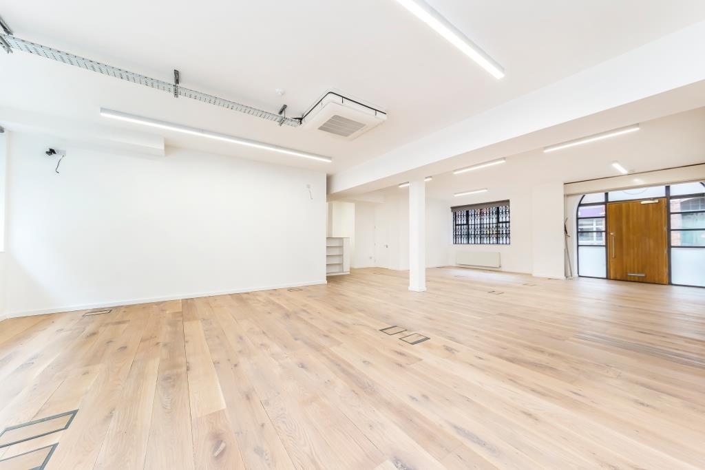 Contemporary Studio Style Office for Sale or to Let