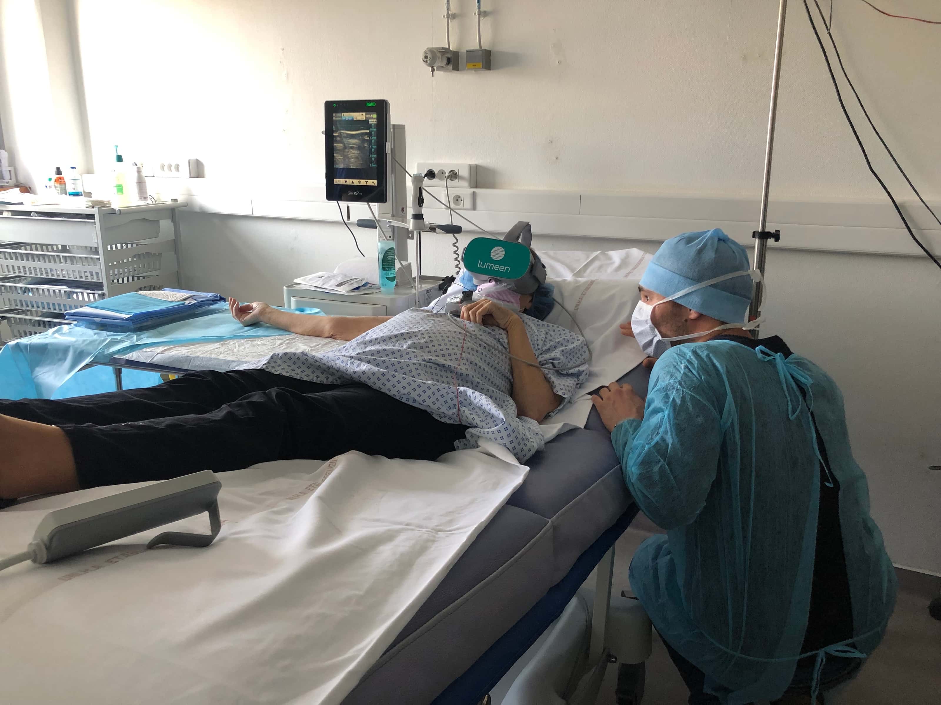 Qui sommes-nous ? • Lumeen, la réalité virtuelle sociale et thérapeutique