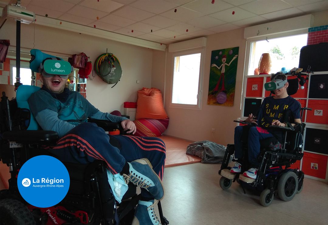 Qui sommes-nous ? • Lumeen, la réalité virtuelle sociale et thérapeutique
