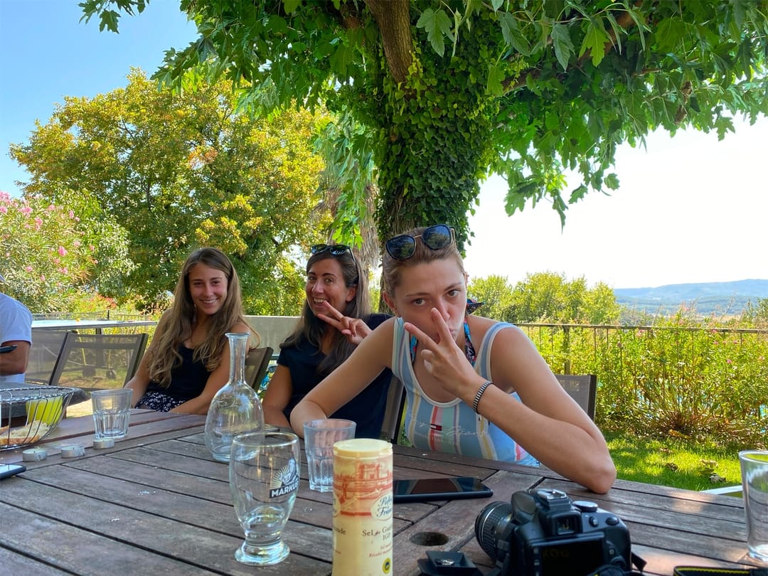 Qui sommes-nous ? • Lumeen, la réalité virtuelle sociale et thérapeutique