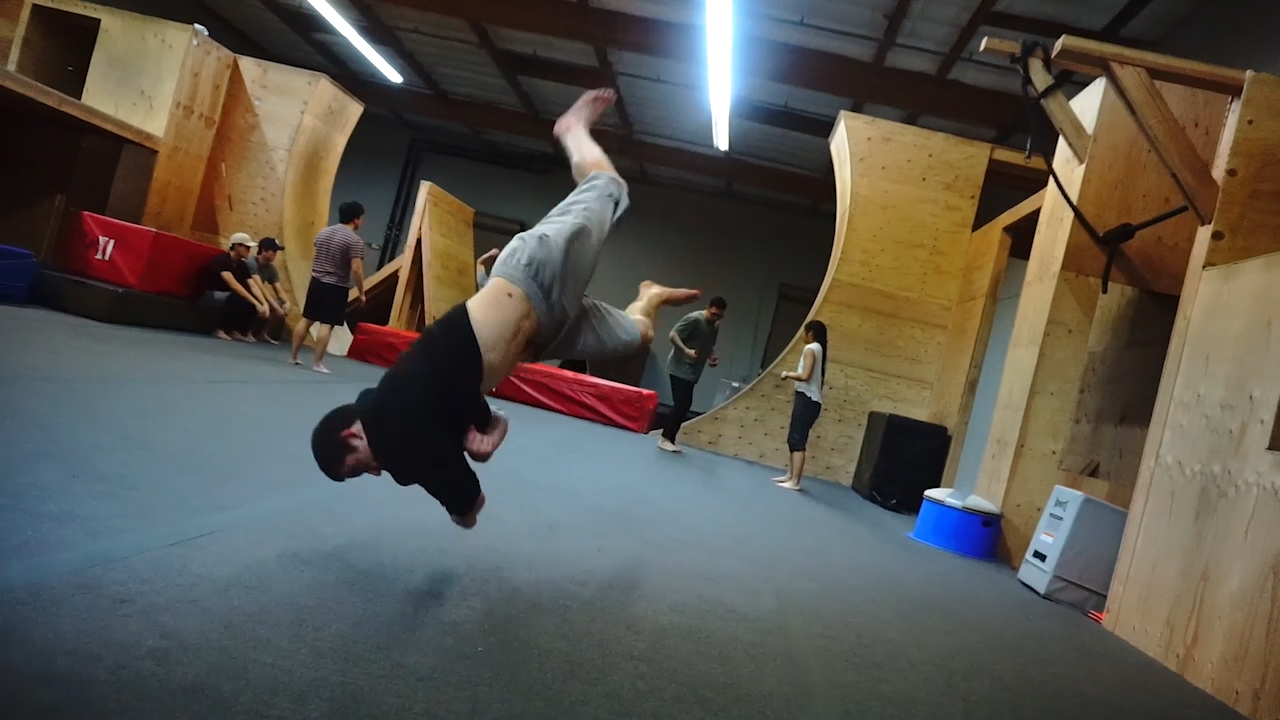 One-Elbow Cartwheel Twist