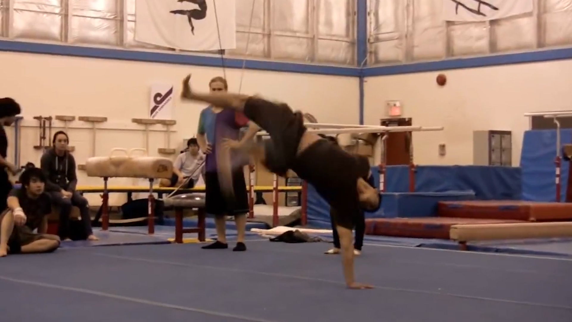 Touchdown Butterfly Twist