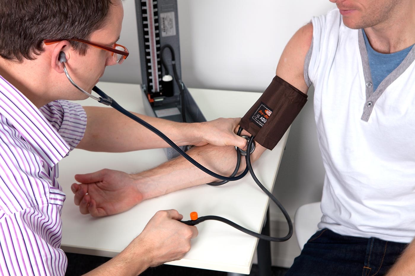 Monet V davok Str ko Alebo P n Measure Blood Pressure Without