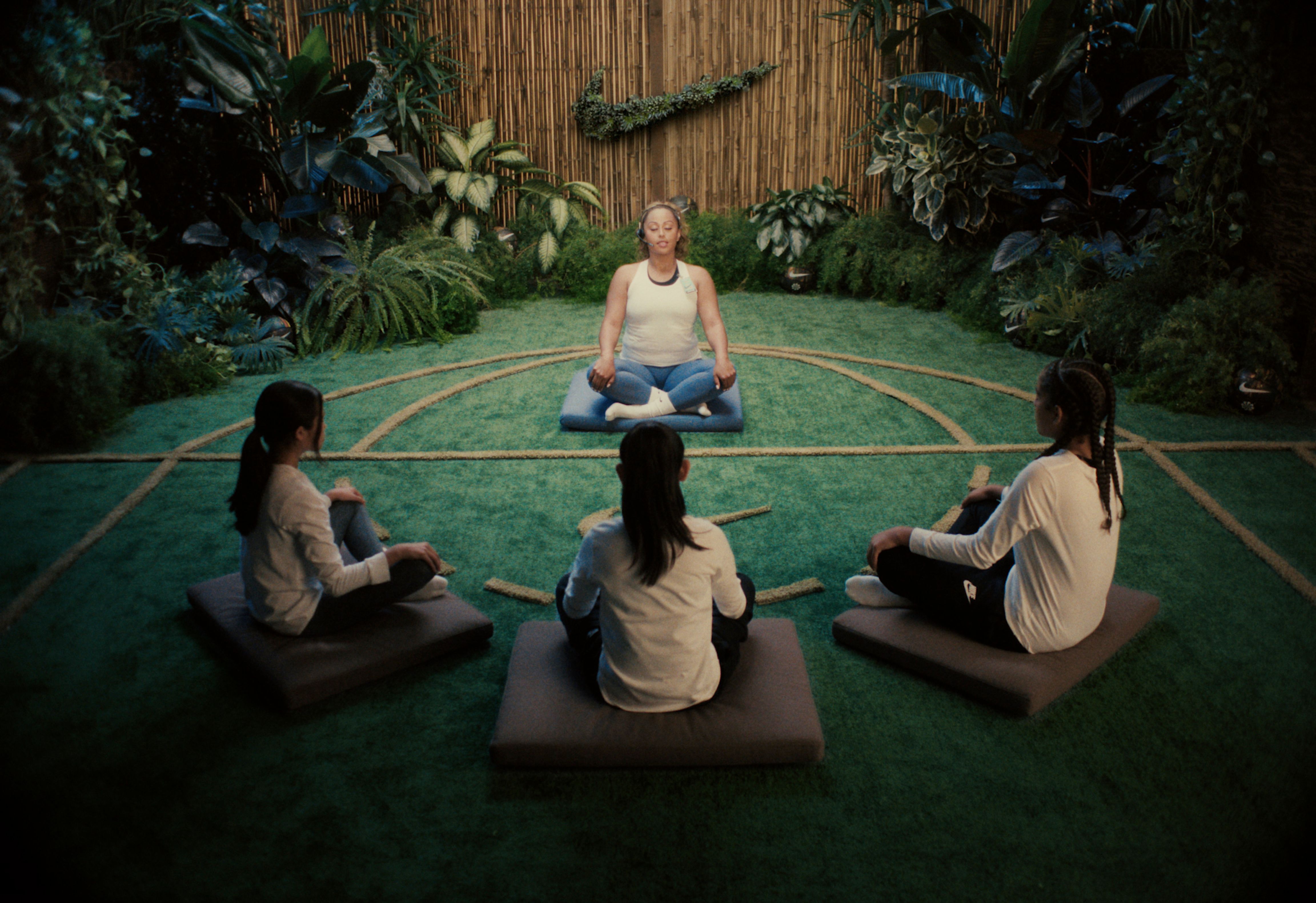 Mike Carson | Nike - Hoops Hotline LA