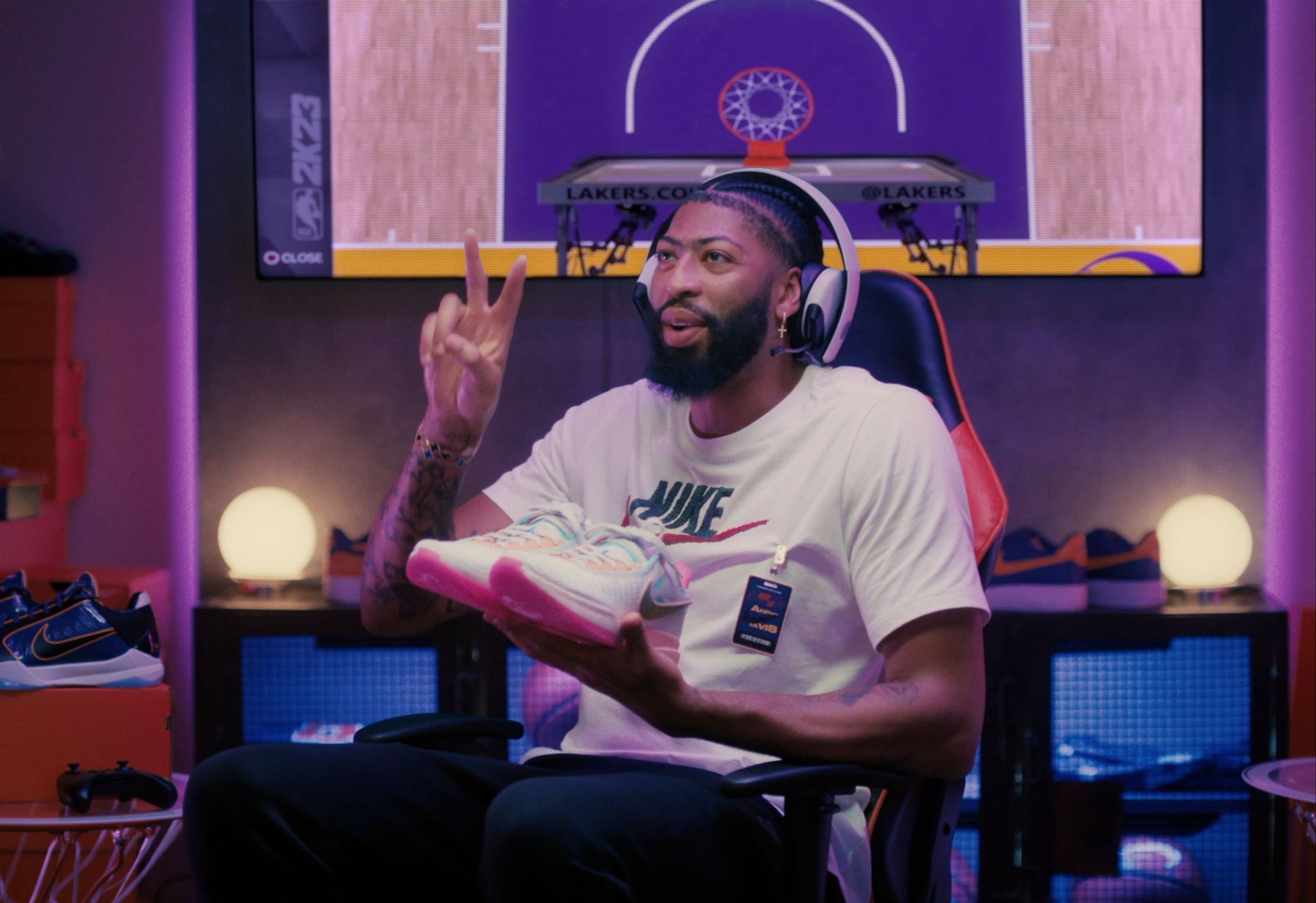 Mike Carson | Nike - Hoops Hotline LA