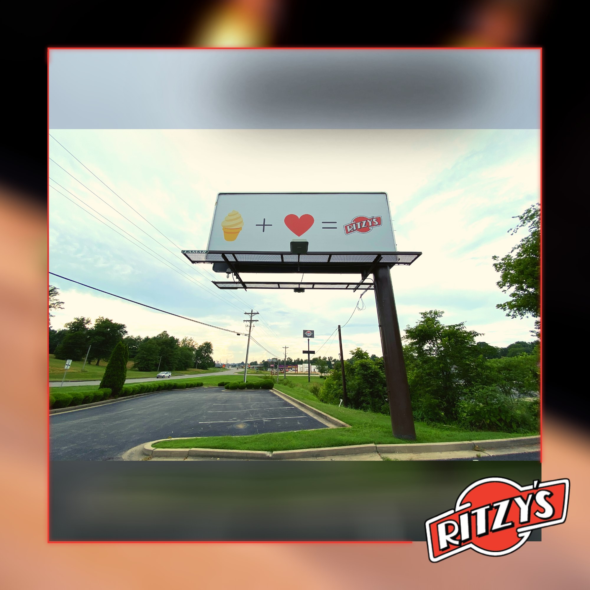 Ritzy's Of Owensboro | About