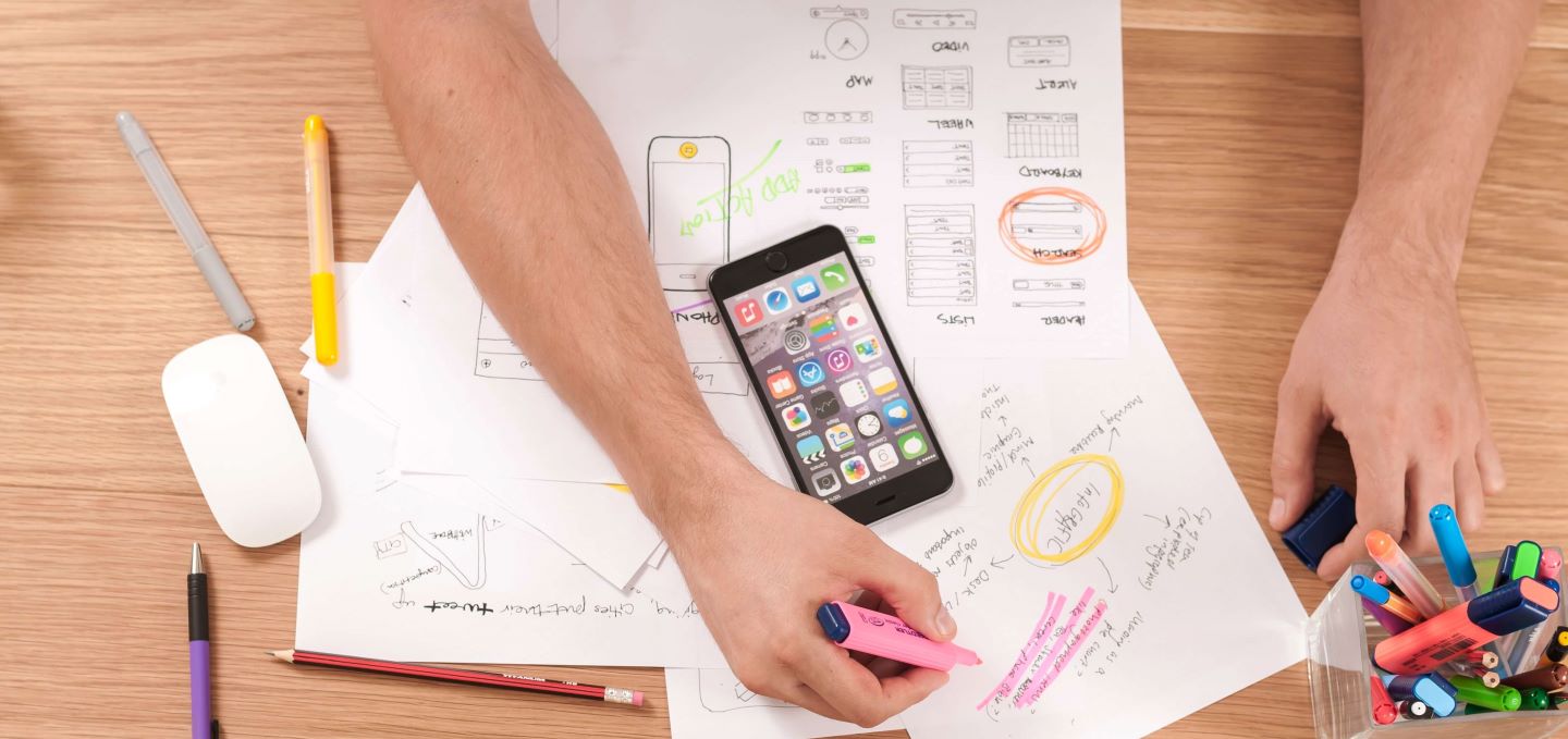 Highlighting vs. Note-Taking - Which Can Help Me Study Better_