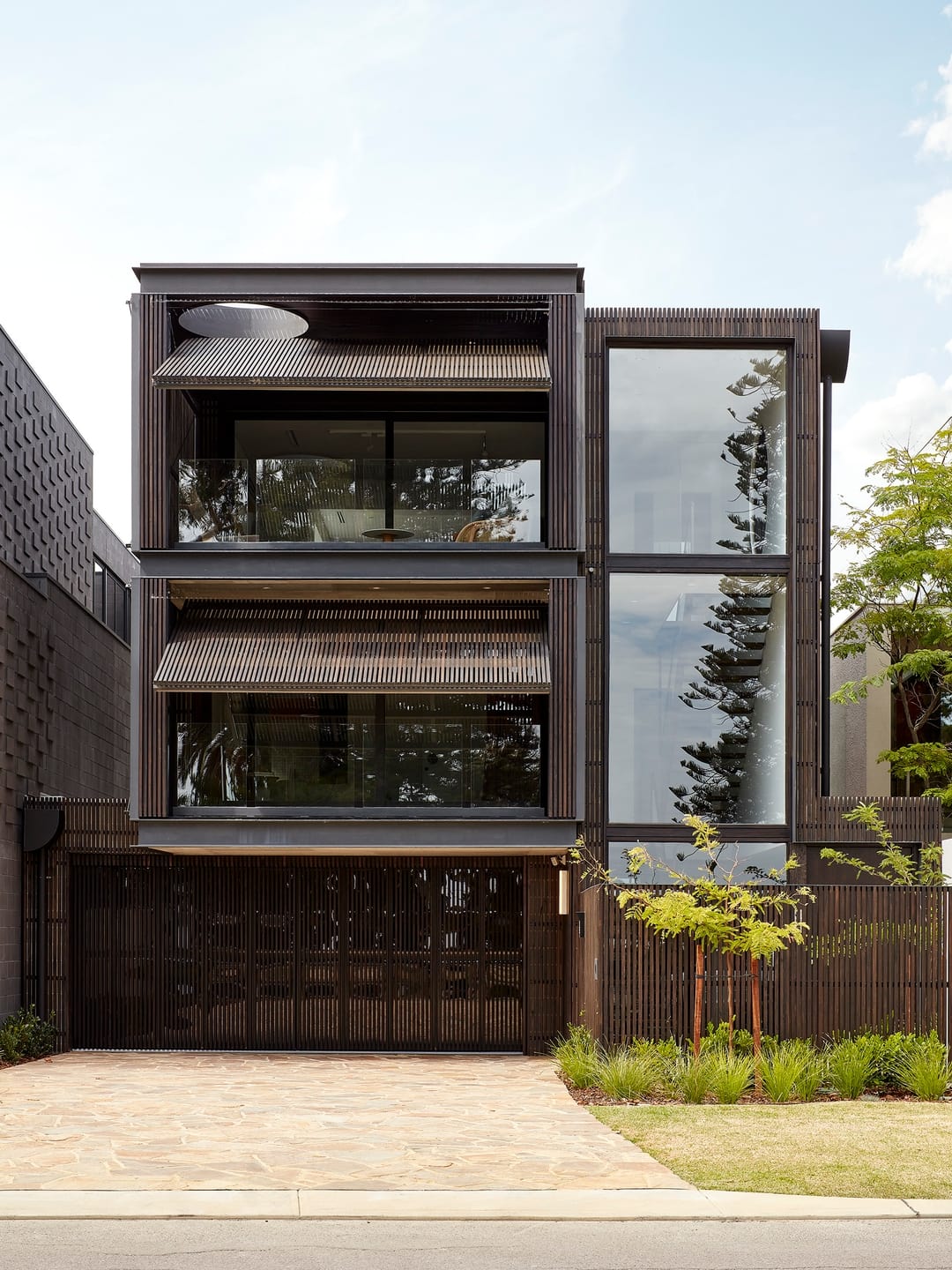 shutter house | Project