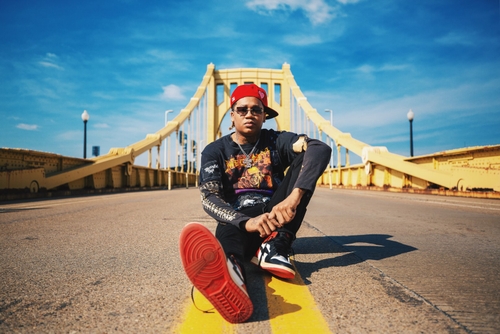 Artists - Taylor Gang