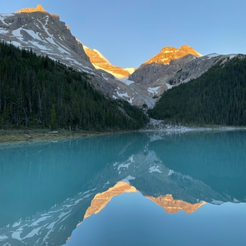 IceWalks | Things To Do | Boundary Lake