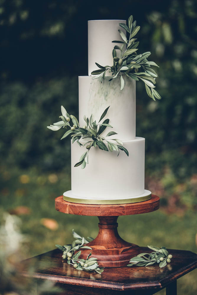 Posh & Cake - Luxurious Wedding Cakes and Celebration Cakes in Bristol ...