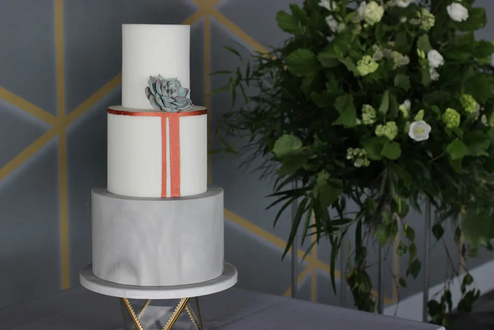 Posh & Cake | Wedding Cakes - Luxurious Wedding Cakes and Celebrations ...