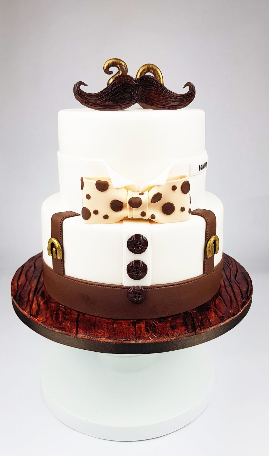 Posh & Cake | Celebration Cakes - Luxurious Wedding Cakes and ...