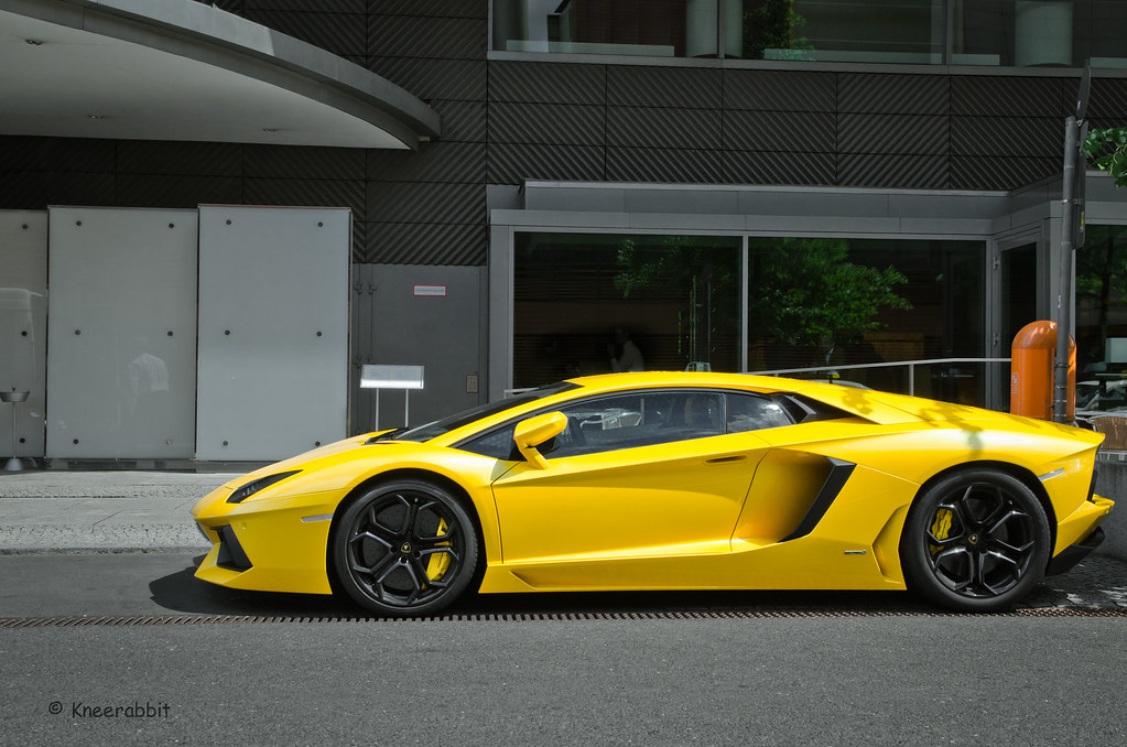 Giallo Inti | Lamborghini's Ad Personam bright yellow color. | Exotic ...