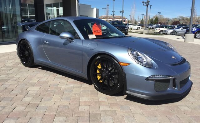 Ice Blue Metallic | Porsche's light metallic blue color. | Exotic Car ...
