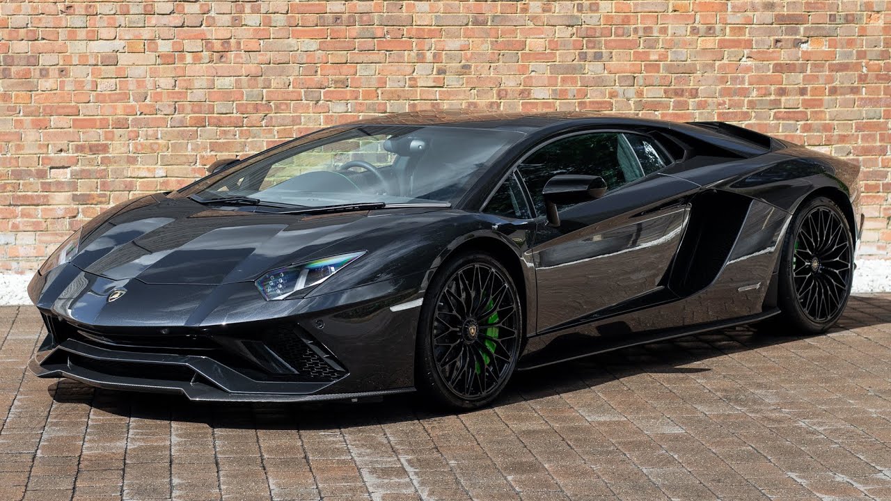 Nero Nemesis | Lamborghini's Ad Personam matte black color. | Exotic ...