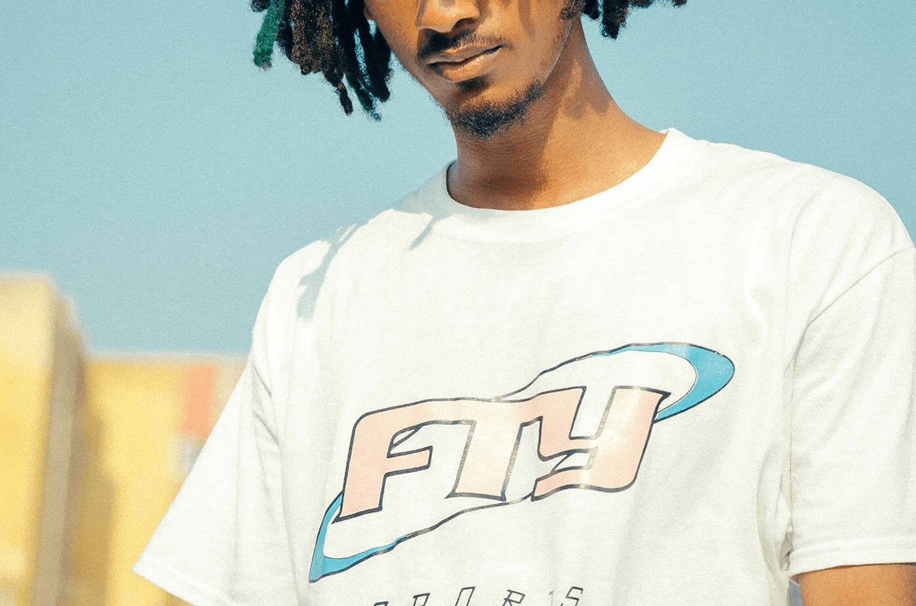 LAETUS | Créez et achetez des drops de t-shirts