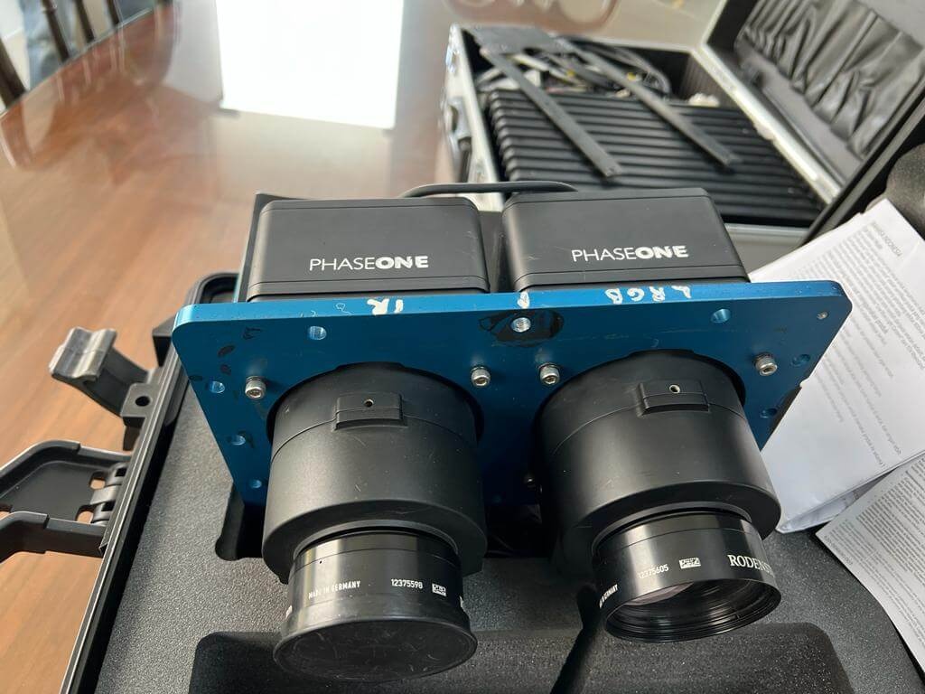 4-BAND IXU-RS1000F RGB/NIR 70MM with IXcontroller | Medium Format Camera