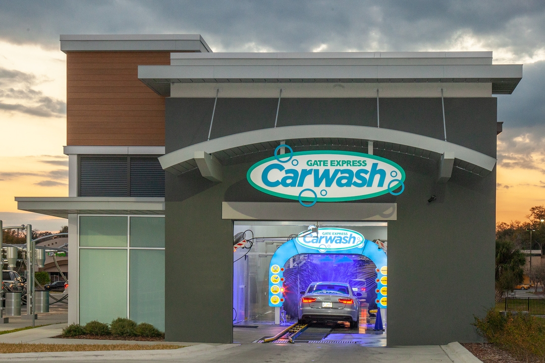 Gate Express Carwash | Harbinger Sign