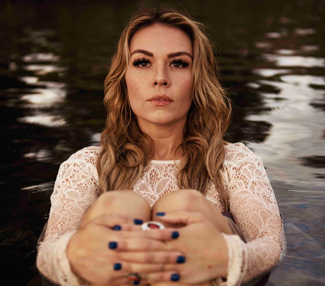 Live from the Divide