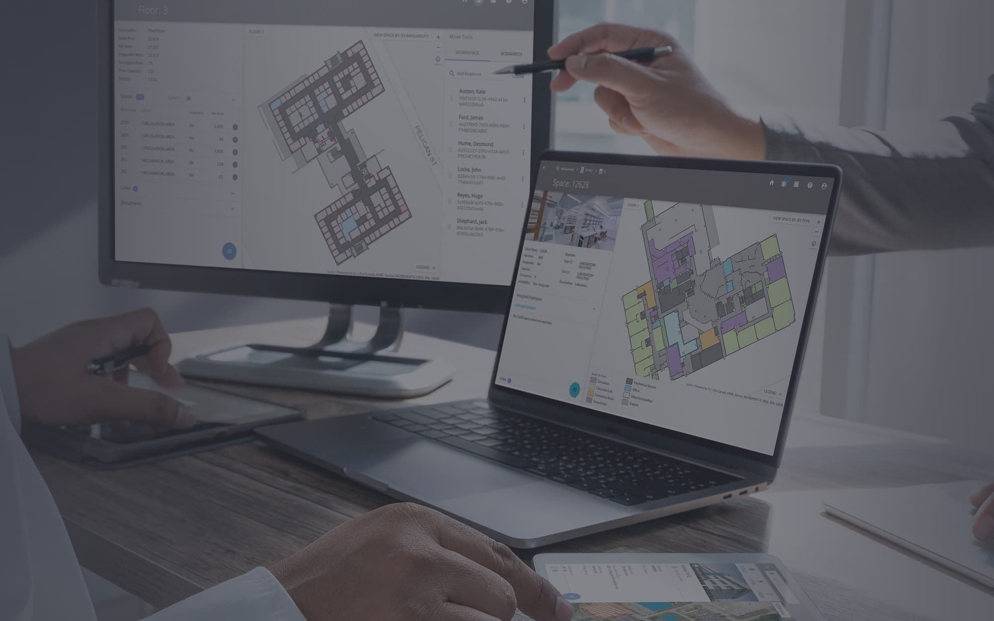 Why you should start using office space management software ASAP