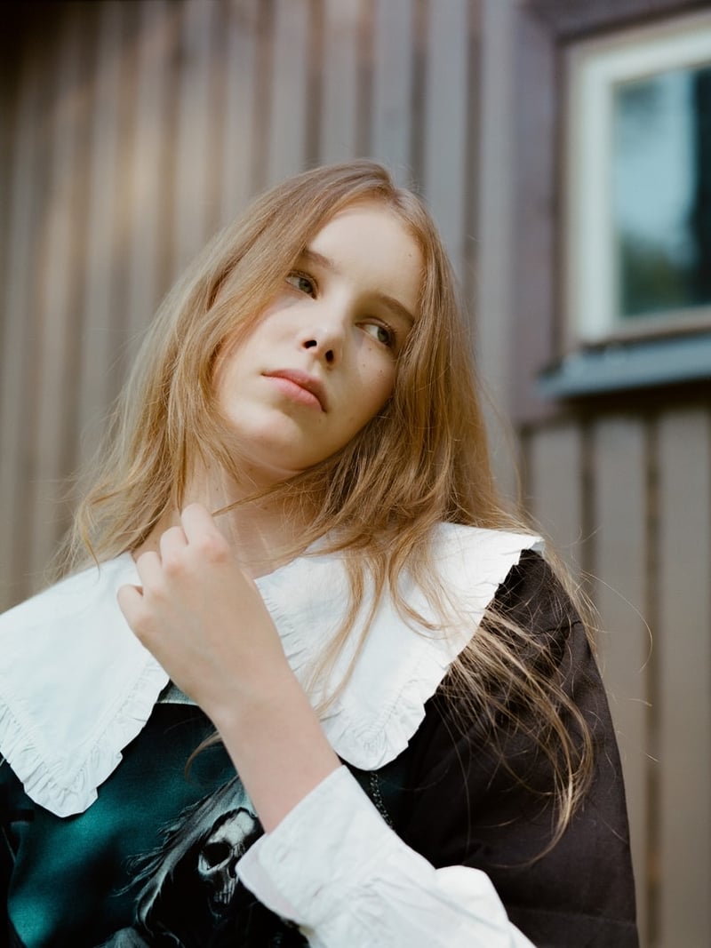 Sasha Komarova — BADLON Magazine