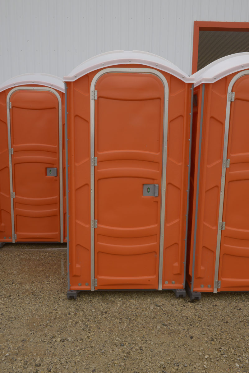 Portable Toilet Rentals | Broadline Sanitation | Mount Forest, ON