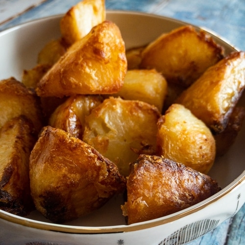 Traditional Austrian Vanillekipferl – Max Makes Munch