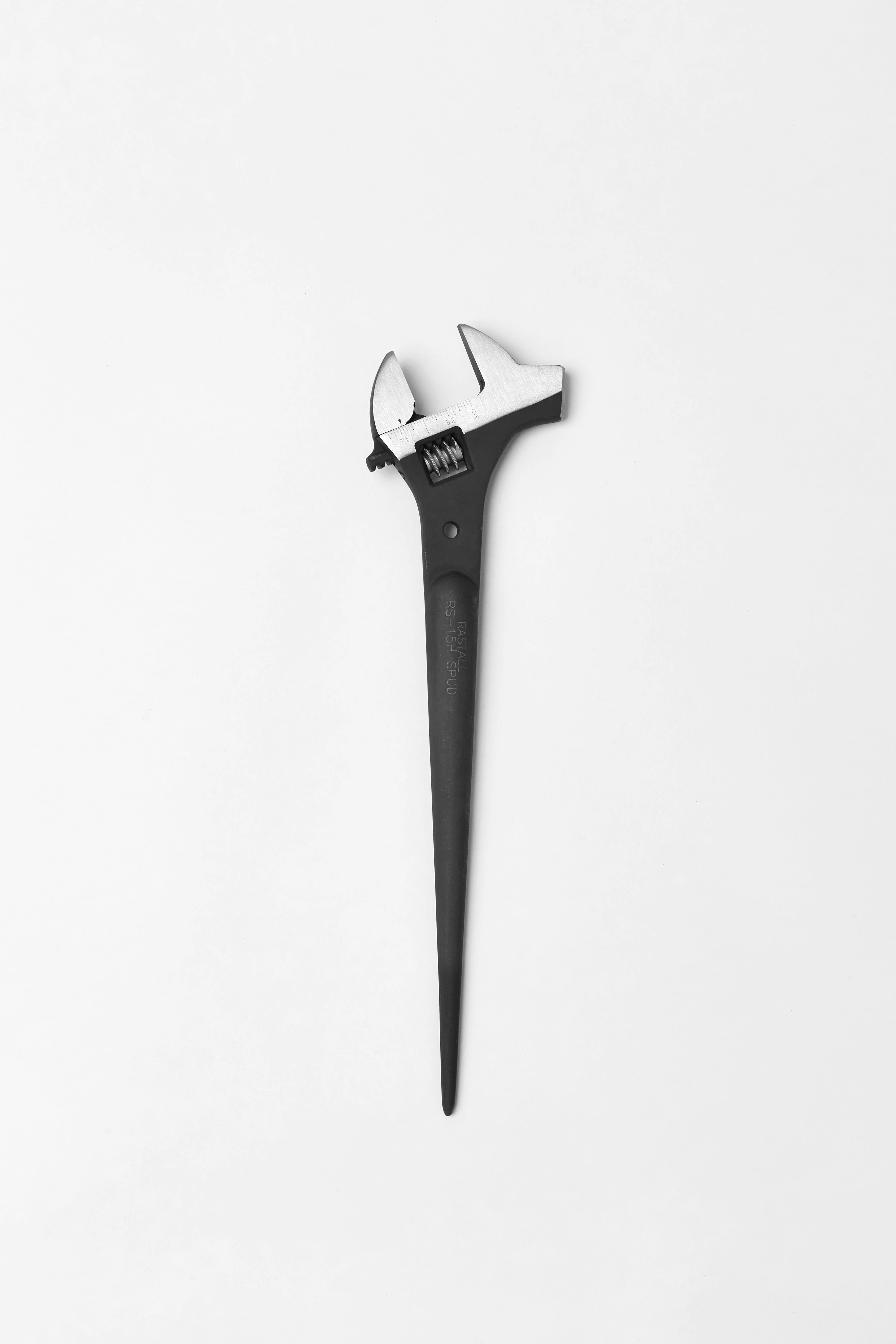 RS-15H Hammer Head Adjustable Spud Wrench - Block Store