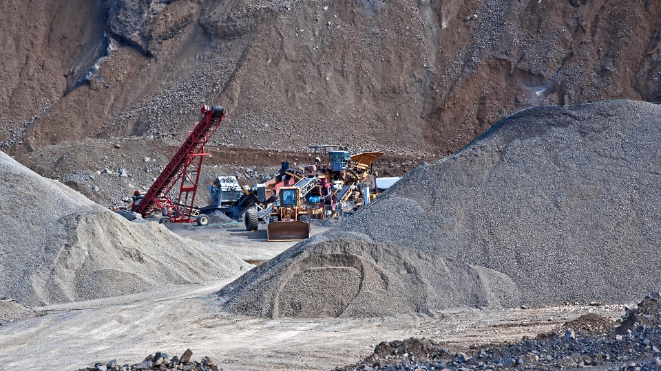 What is Quarry Direct Trucking? | Twisted Nail Sand & Gravel