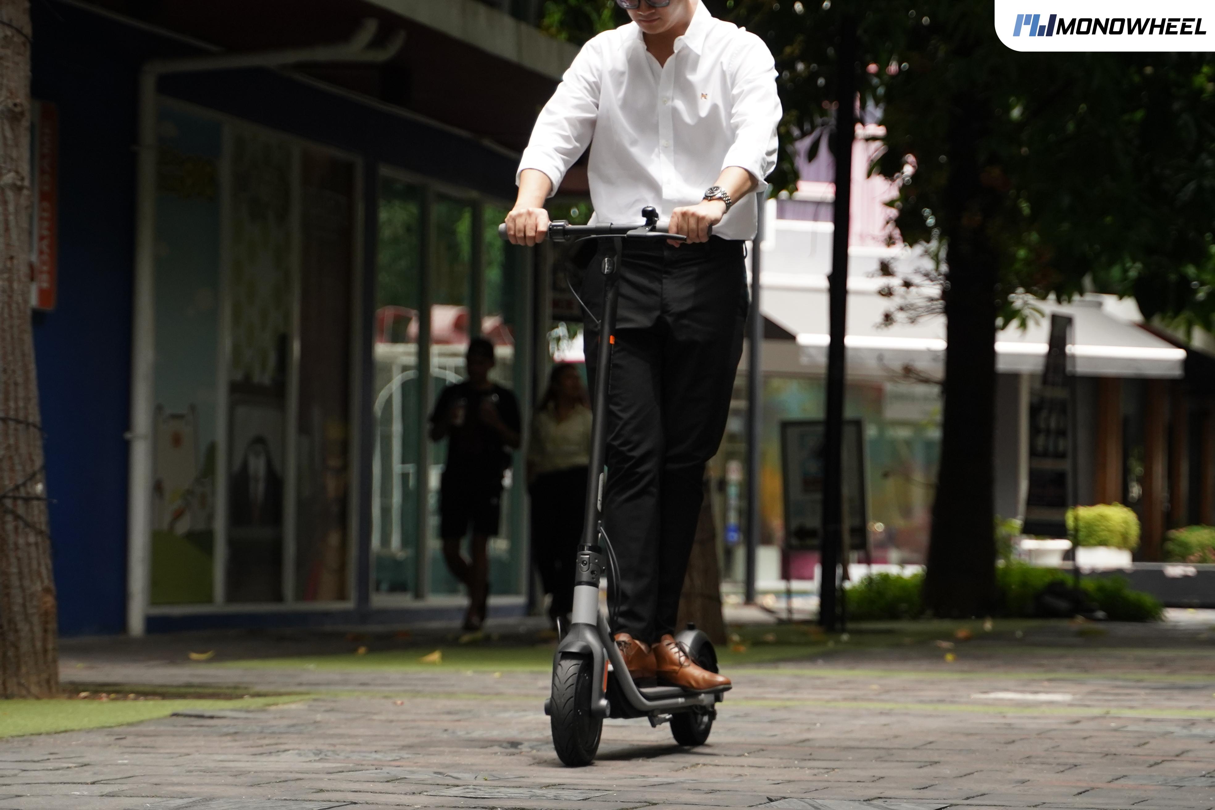 Ninebot KickScooter D18W จุดเริ่มต้นบนความคุ้มค่า กับสกู๊ตเตอร์ไฟฟ้าที่ ...