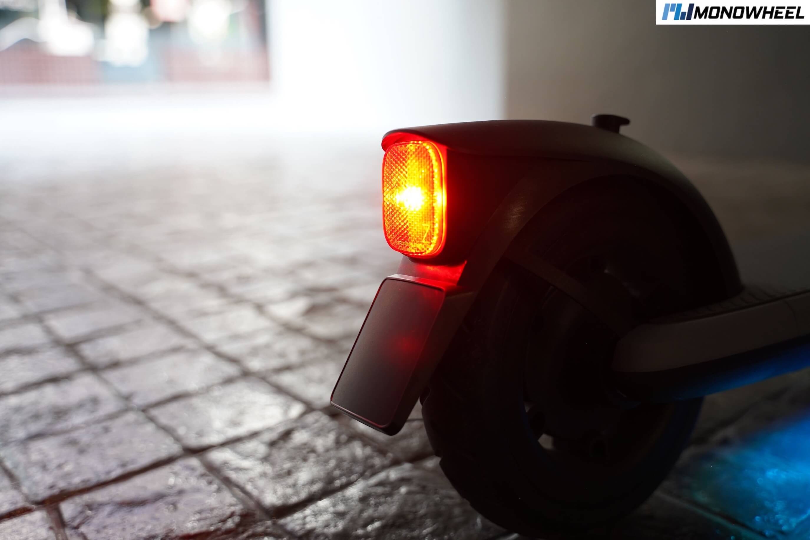 [Review] Ninebot KickScooter E2 Plus สกู๊ตเตอร์ไฟฟ้าโฉมใหม่ทรงจิ๋วแต่แจ๋ว