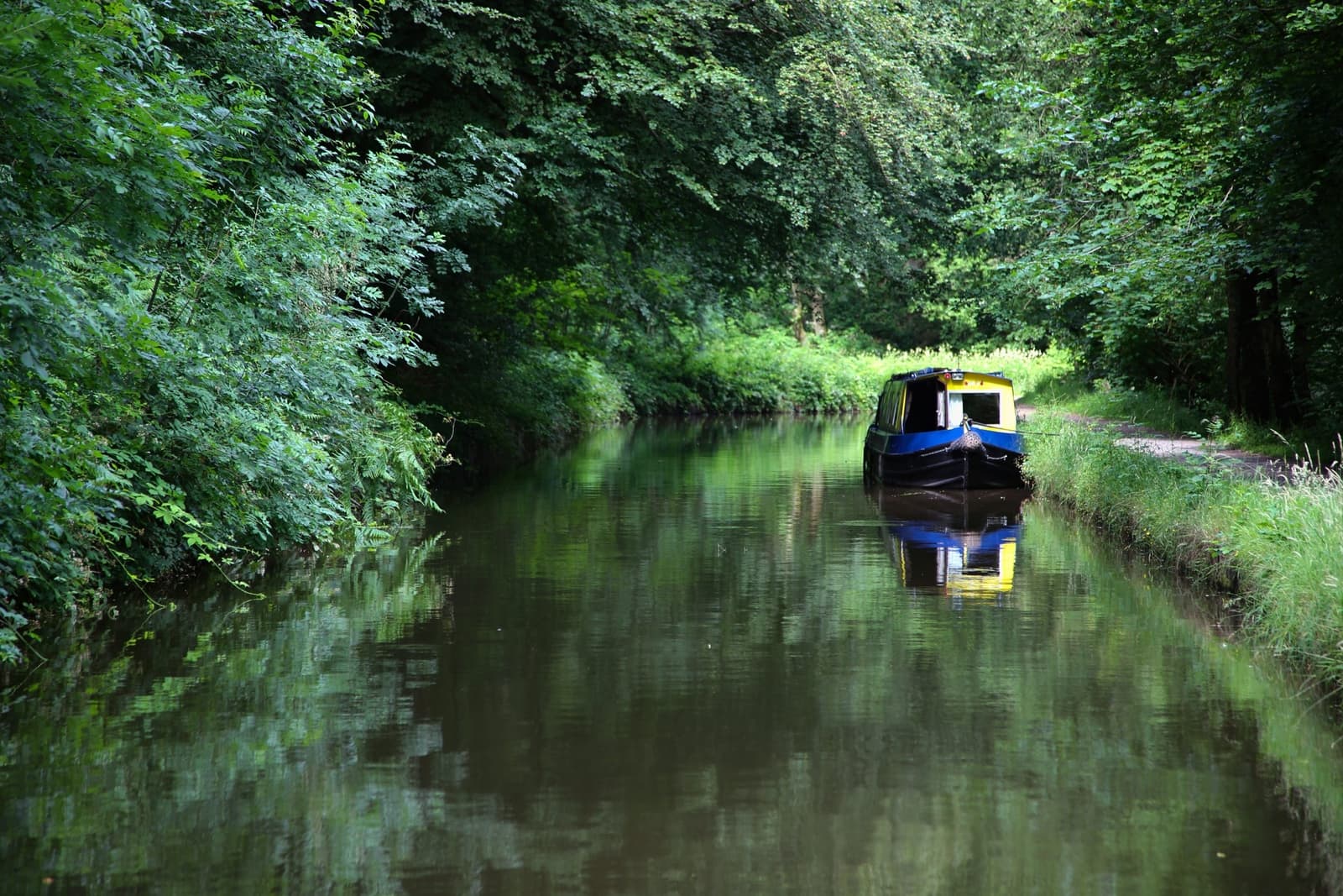 Narrowboat Hire Monmouthshire & Brecon Canal - Canal Holidays Wales