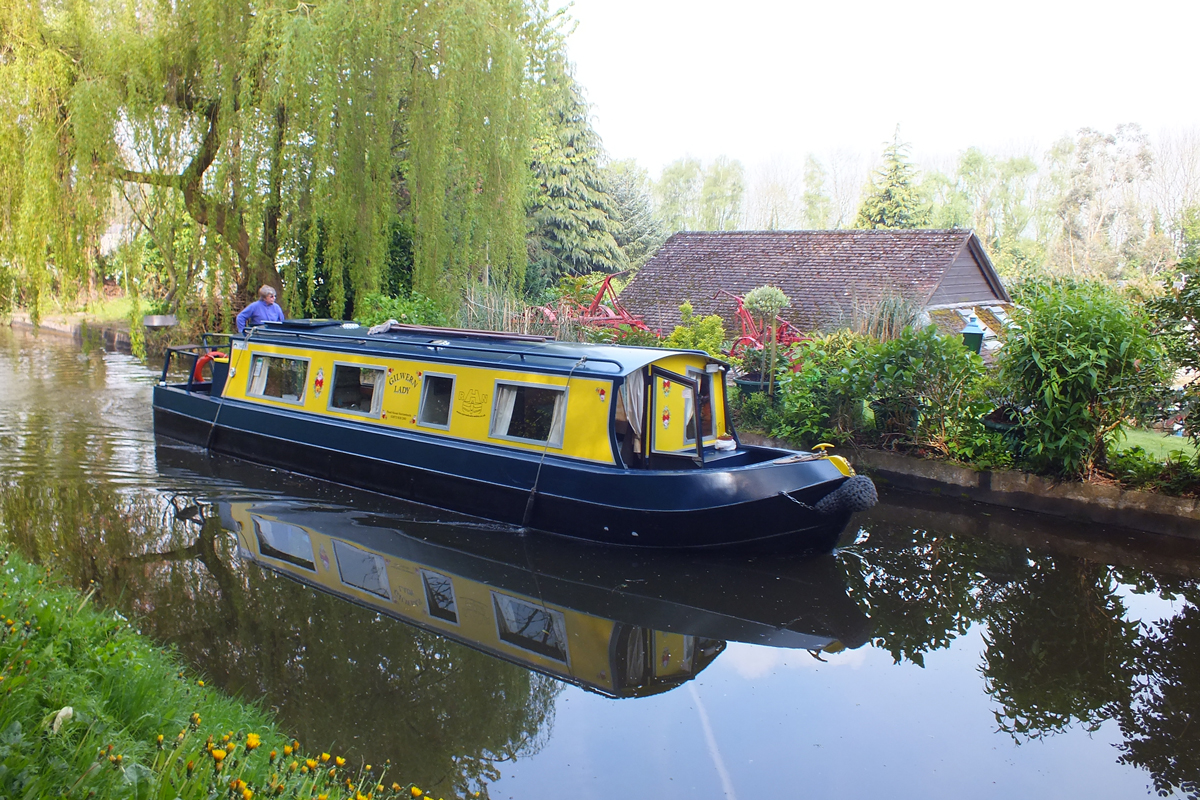 Narrowboat Hire Monmouthshire & Brecon Canal - Canal Holidays Wales