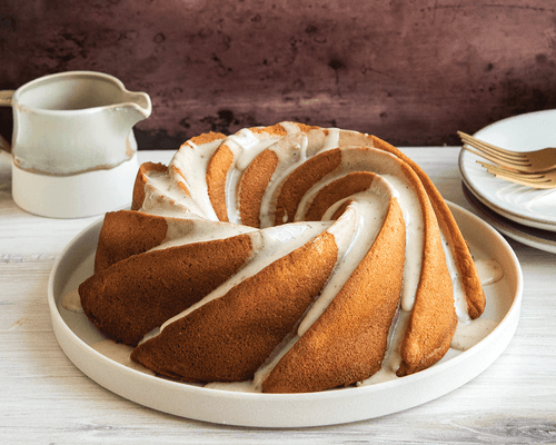 Creative Cake Molds to Make Your Holiday Bakes Unforgettable