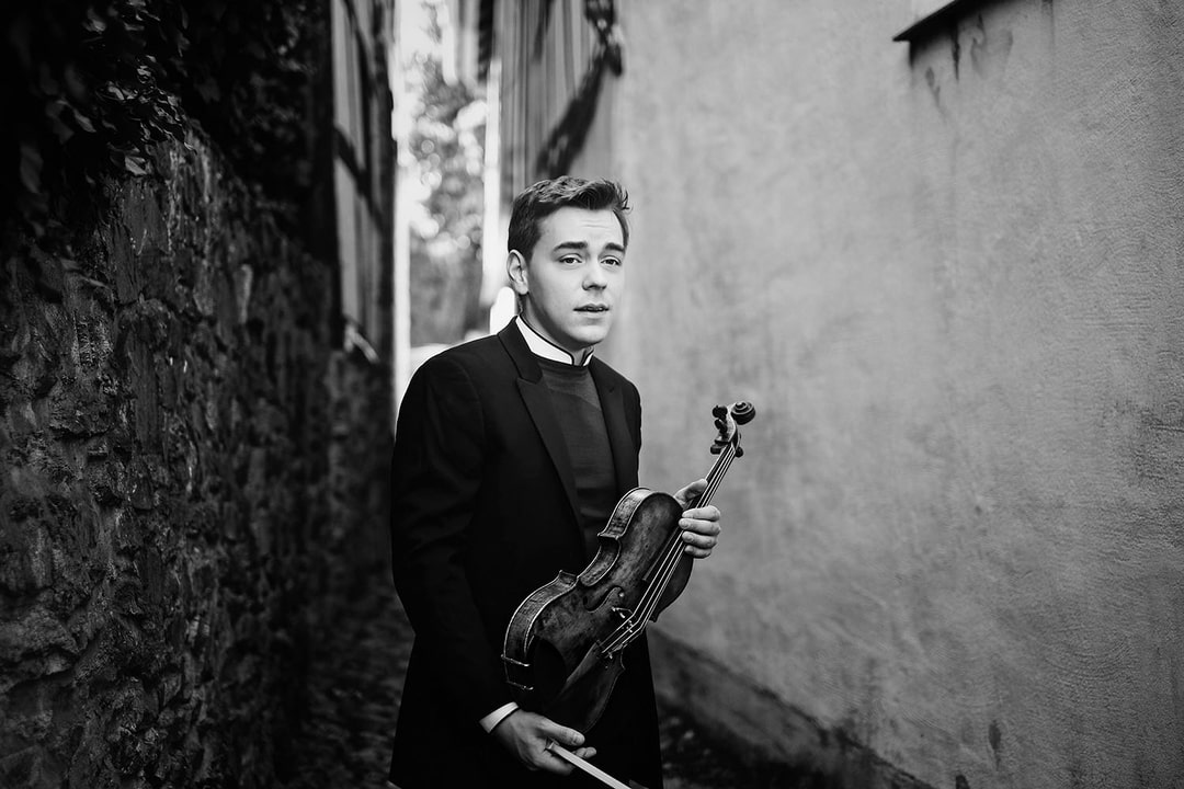 Image Gallery - Matthew Lipman, Violist