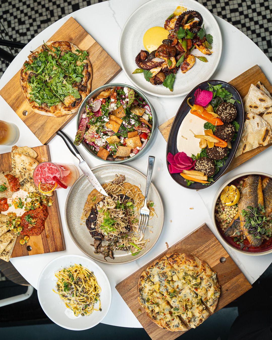 Explore Our Gallery | The Great Commoner