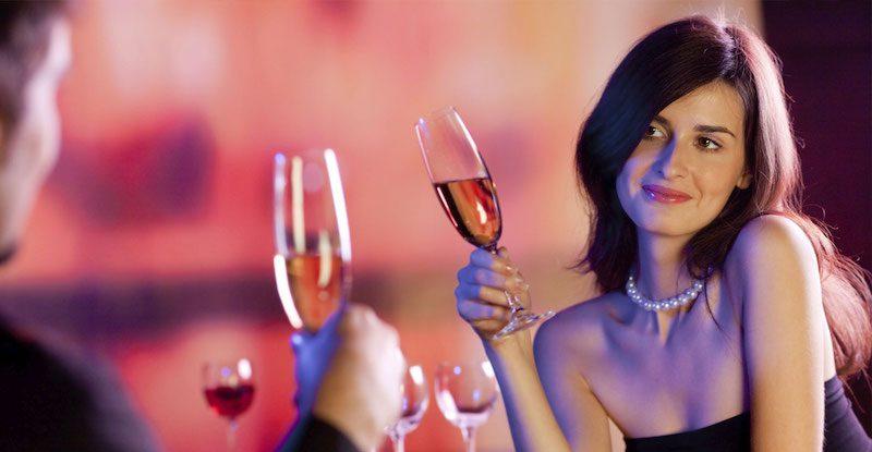 Summer Romance – Date Night Style Guide